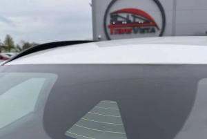Balts Volvo XC40 2020 Telšiai, ar dzinēja tilpumu 2.00 L un nobraukumu 203 tūkst. km par 17690 €, foto 24 vietnē AUTOMOTO.COM.LV
