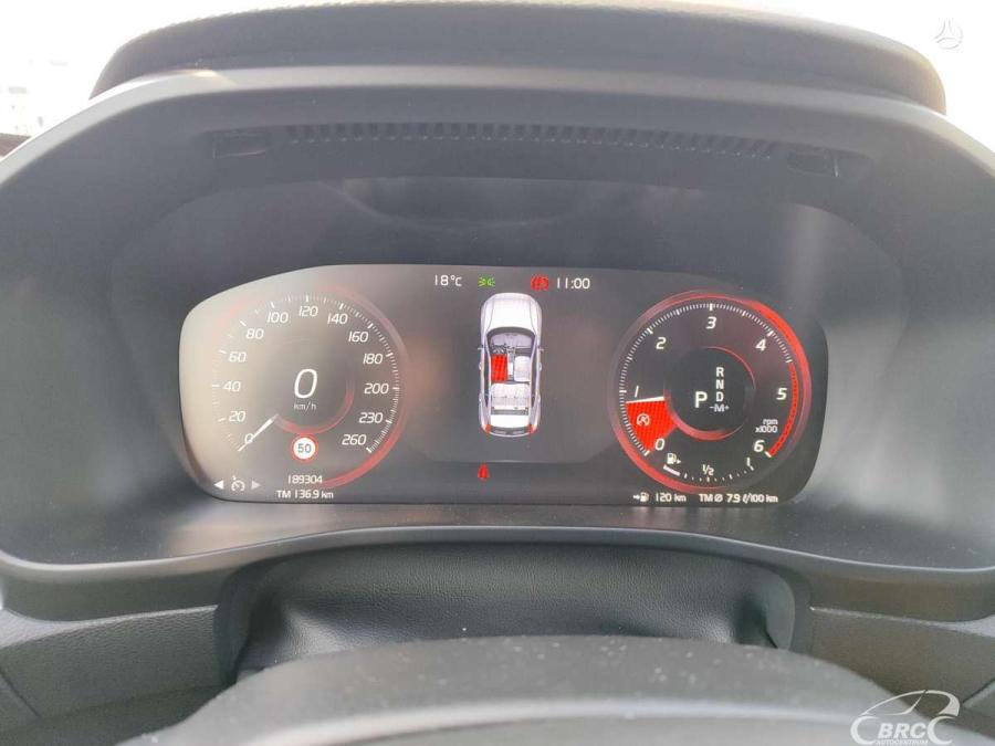 White Volvo XC40 2020 in Klaipeda, with an engine capacity of 1.97 L and mileage of 189 thousand km for 18900 €, photo 27 on AUTOMOTO.COM.LV