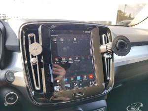 White Volvo XC40 2020 in Klaipeda, with an engine capacity of 1.97 L and mileage of 189 thousand km for 18900 €, photo 31 on AUTOMOTO.COM.LV