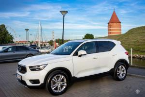 White Volvo XC40 2020 in Klaipeda, with an engine capacity of 1.97 L and mileage of 189 thousand km for 19500 €, photo 7 on AUTOMOTO.COM.LV
