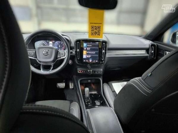 Balts Volvo XC40 2021 Kauņa, ar dzinēja tilpumu 2.00 L un nobraukumu 51 tūkst. km par 33104 €, foto 7 vietnē AUTOMOTO.COM.LV