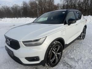 Balts Volvo XC40 2021 Rīga, ar dzinēja tilpumu 1.50 L un nobraukumu 103 tūkst. km par 27900 €, foto  vietnē AUTOMOTO.COM.LV
