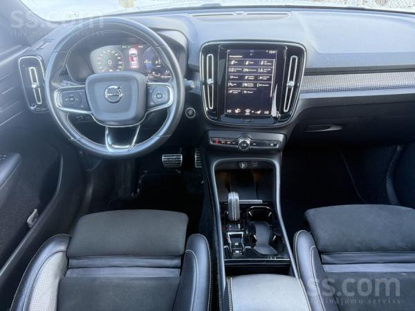 Balts Volvo XC40 2021 Rīga, ar dzinēja tilpumu 1.50 L un nobraukumu 103 tūkst. km par 27900 €, foto 9 vietnē AUTOMOTO.COM.LV
