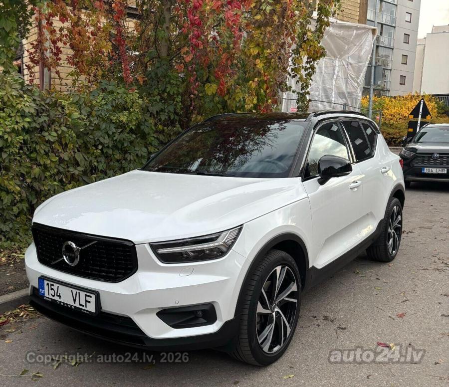White Volvo XC40 2021 in Tallinn, with an engine capacity of 2.00 L and mileage of 64 thousand km for 28900 €, photo 15 on AUTOMOTO.COM.LV