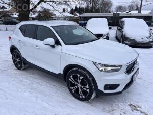 Balts Volvo XC40 2021 Rīga, ar dzinēja tilpumu 2.00 L un nobraukumu 105 tūkst. km par 23550 €, foto 3 vietnē AUTOMOTO.COM.LV