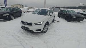 Белый Вольво XC40 2021 в Вильнюс, объемом двигателя 2.00 л и пробегом 240 тыс. км за 12200 €, фото 3 на AUTOMOTO.COM.LV