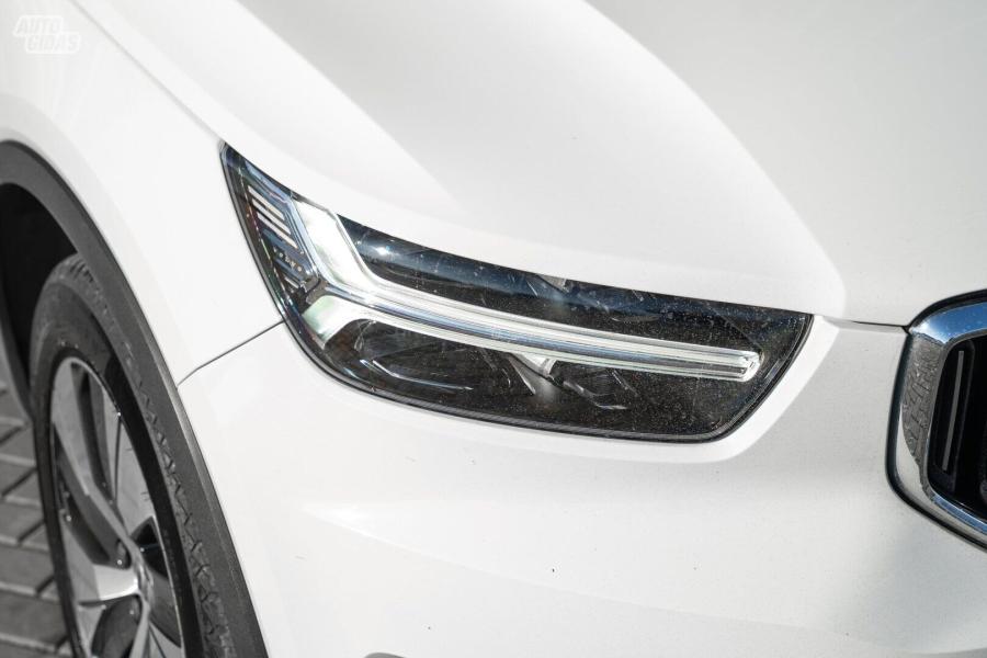 Balts Volvo XC40 2021 Viļņa, ar dzinēja tilpumu 1.50 L un nobraukumu 164 tūkst. km par 19500 €, foto 9 vietnē AUTOMOTO.COM.LV