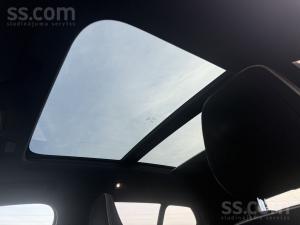 Белый Вольво XC40 2021 в Рига, объемом двигателя 1.50 л и пробегом 103 тыс. км за 25900 €, фото 14 на AUTOMOTO.COM.LV