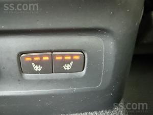 Белый Вольво XC40 2021 в Рига, объемом двигателя 1.50 л и пробегом 103 тыс. км за 25900 €, фото 16 на AUTOMOTO.COM.LV