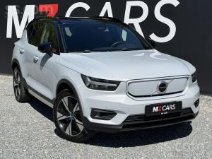 White Volvo XC40 2021 in Riga, with an engine capacity of 0.00 L and mileage of 7 thousand km for 31990 €, photo 3 on AUTOMOTO.COM.LV