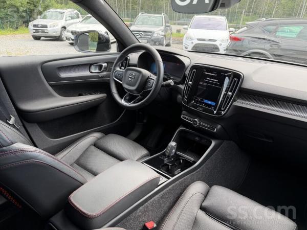 Белый Вольво XC40 2021 в Рига, объемом двигателя 0.00 л и пробегом 7 тыс. км за 31990 €, фото 6 на AUTOMOTO.COM.LV