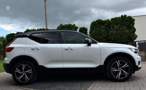 Balts Volvo XC40 2021 Kauņa, ar dzinēja tilpumu 2.00 L un nobraukumu 148 tūkst. km par 21350 €, foto 25 vietnē AUTOMOTO.COM.LV