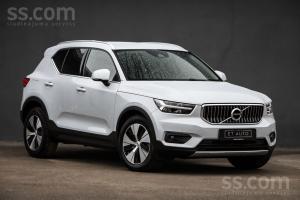 Balts Volvo XC40 2021 Jelgava, ar dzinēja tilpumu 1.50 L un nobraukumu 160 tūkst. km par 20500 €, foto 4 vietnē AUTOMOTO.COM.LV