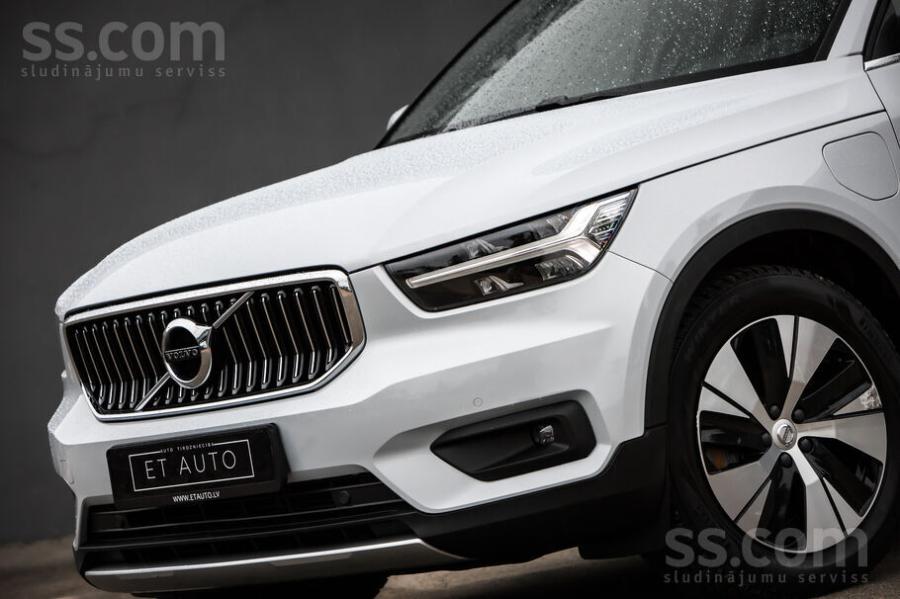 Balts Volvo XC40 2021 Jelgava, ar dzinēja tilpumu 1.50 L un nobraukumu 160 tūkst. km par 20500 €, foto 12 vietnē AUTOMOTO.COM.LV
