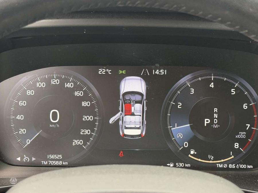 Белый Вольво XC40 2021 в Вильнюс, объемом двигателя 1.48 л и пробегом 156 тыс. км за 8300 €, фото 15 на AUTOMOTO.COM.LV