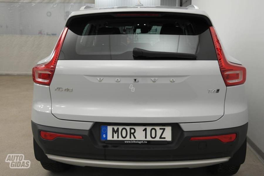 Balts Volvo XC40 2022 Kauņa, ar dzinēja tilpumu 0.00 L un nobraukumu 73 tūkst. km par 36182 €, foto 17 vietnē AUTOMOTO.COM.LV