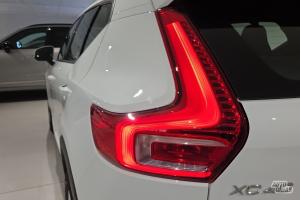 Белый Вольво XC40 2022 в Каунас, объемом двигателя 0.00 л и пробегом 86 тыс. км за 29876 €, фото 17 на AUTOMOTO.COM.LV