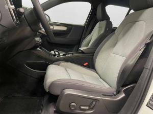 Balts Volvo XC40 2022 Viļņa, ar dzinēja tilpumu 1.48 L un nobraukumu 186 tūkst. km par 18755 €, foto 10 vietnē AUTOMOTO.COM.LV