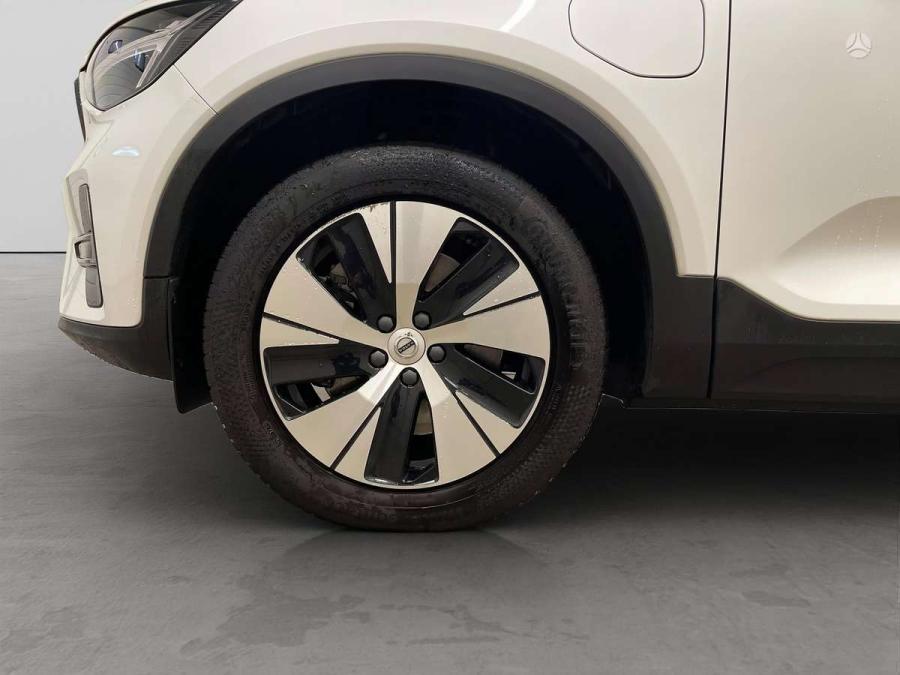 Balts Volvo XC40 2022 Viļņa, ar dzinēja tilpumu 1.48 L un nobraukumu 186 tūkst. km par 18755 €, foto 22 vietnē AUTOMOTO.COM.LV