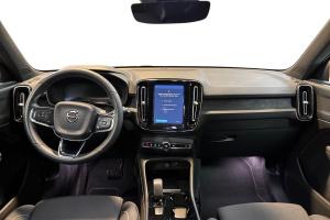 Balts Volvo XC40 2023 Kauņa, ar dzinēja tilpumu 0.00 L un nobraukumu 64 tūkst. km par 33238 €, foto 9 vietnē AUTOMOTO.COM.LV