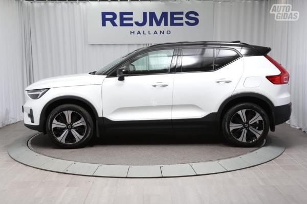White Volvo XC40 2023 in Kaunas, with an engine capacity of 0.00 L and mileage of 61 thousand km for 36147 €, photo 4 on AUTOMOTO.COM.LV