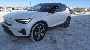 Balts Volvo XC40 2023 Šauļi, ar dzinēja tilpumu 0.00 L un nobraukumu 34 tūkst. km par 21900 €, foto 2 vietnē AUTOMOTO.COM.LV