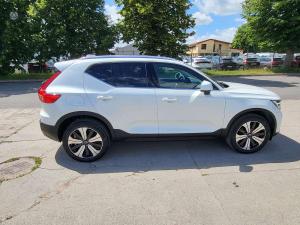 Balts Volvo XC40 2023 Šilalė, ar dzinēja tilpumu 2.00 L un nobraukumu 34 tūkst. km par 29500 €, foto 6 vietnē AUTOMOTO.COM.LV