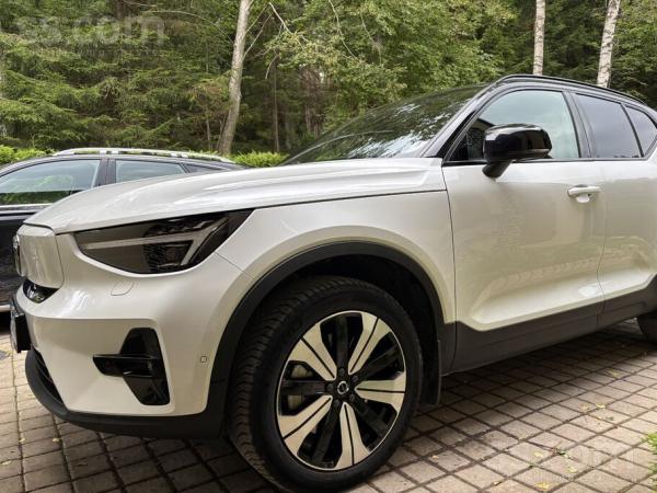 Белый Вольво XC40 2024 в Рига, объемом двигателя 0.00 л и пробегом 48 тыс. км за 37000 €, фото 7 на AUTOMOTO.COM.LV