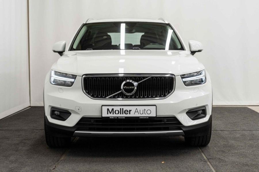 Balts Volvo XC40 2020 Tallina, ar dzinēja tilpumu 2.00 L un nobraukumu 89 tūkst. km par 19900 €, foto 3 vietnē AUTOMOTO.COM.LV