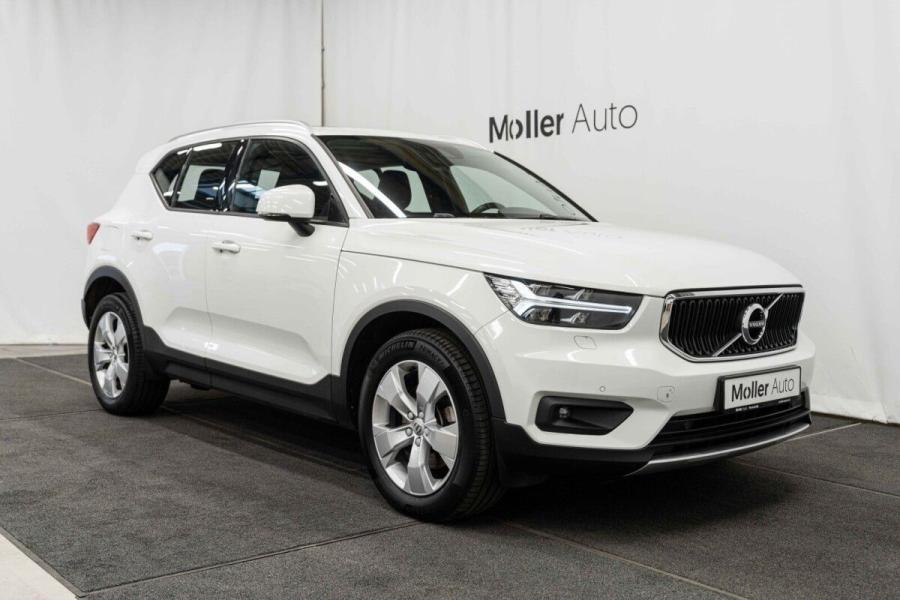 Balts Volvo XC40 2020 Tallina, ar dzinēja tilpumu 2.00 L un nobraukumu 89 tūkst. km par 19900 €, foto 7 vietnē AUTOMOTO.COM.LV
