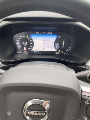 White Volvo XC40 2021 in Vilnius, with an engine capacity of 1.50 L and mileage of 123 thousand km for 15600 €, photo 25 on AUTOMOTO.COM.LV