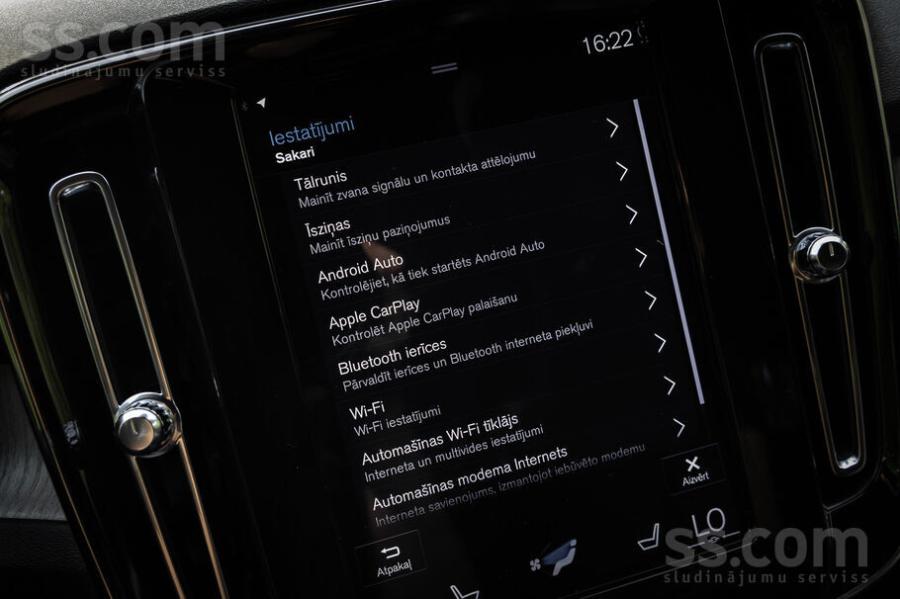 Белый Вольво XC40 2018 в Елгава, объемом двигателя 2.00 л и пробегом 220 тыс. км за 19300 €, фото 27 на AUTOMOTO.COM.LV