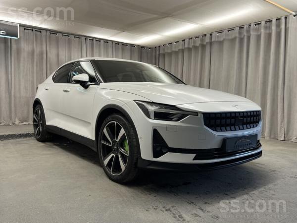 White Volvo XC40 2021 in Riga, with an engine capacity of 2.00 L and mileage of 105 thousand km for 23990 €, photo 3 on AUTOMOTO.COM.LV
