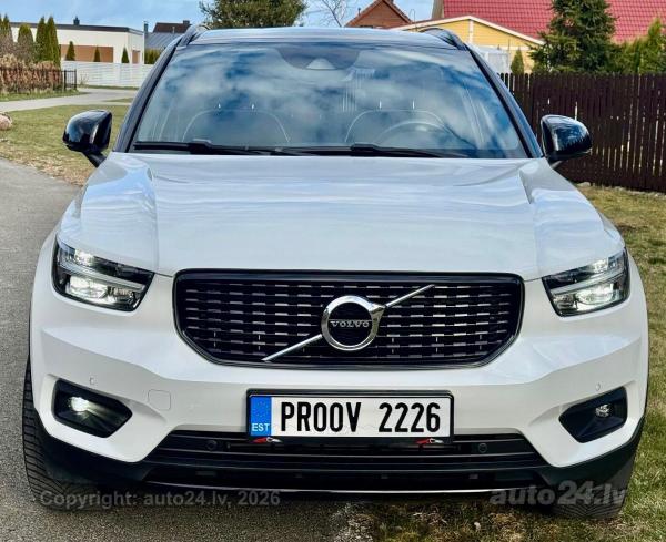 White Volvo XC40 2019 in Tallinn, with an engine capacity of 2.00 L and mileage of 209 thousand km for 17990 €, photo 3 on AUTOMOTO.COM.LV