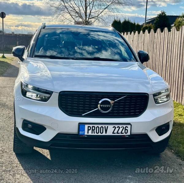 White Volvo XC40 2019 in Tallinn, with an engine capacity of 2.00 L and mileage of 209 thousand km for 17990 €, photo 4 on AUTOMOTO.COM.LV