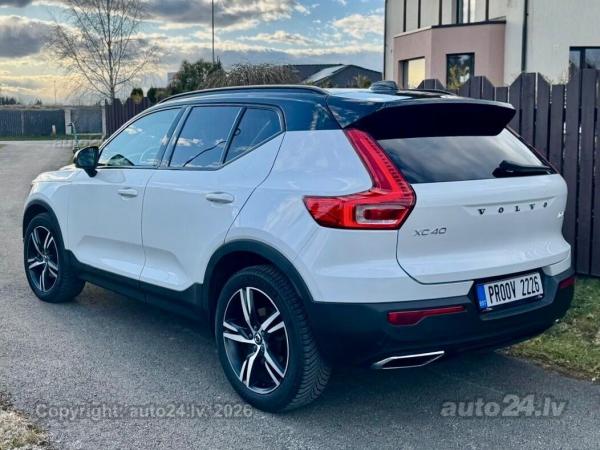 White Volvo XC40 2019 in Tallinn, with an engine capacity of 2.00 L and mileage of 209 thousand km for 17990 €, photo 10 on AUTOMOTO.COM.LV