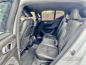 Balts Volvo XC40 2019 Tallina, ar dzinēja tilpumu 2.00 L un nobraukumu 209 tūkst. km par 17990 €, foto 15 vietnē AUTOMOTO.COM.LV