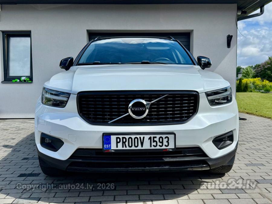 Balts Volvo XC40 2019 Tallina, ar dzinēja tilpumu 2.00 L un nobraukumu 219 tūkst. km par 16999 €, foto 4 vietnē AUTOMOTO.COM.LV