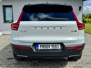 Balts Volvo XC40 2019 Tallina, ar dzinēja tilpumu 2.00 L un nobraukumu 219 tūkst. km par 16999 €, foto 10 vietnē AUTOMOTO.COM.LV