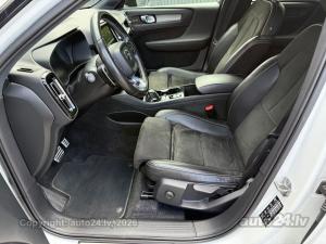 Balts Volvo XC40 2019 Tallina, ar dzinēja tilpumu 2.00 L un nobraukumu 219 tūkst. km par 16999 €, foto 13 vietnē AUTOMOTO.COM.LV