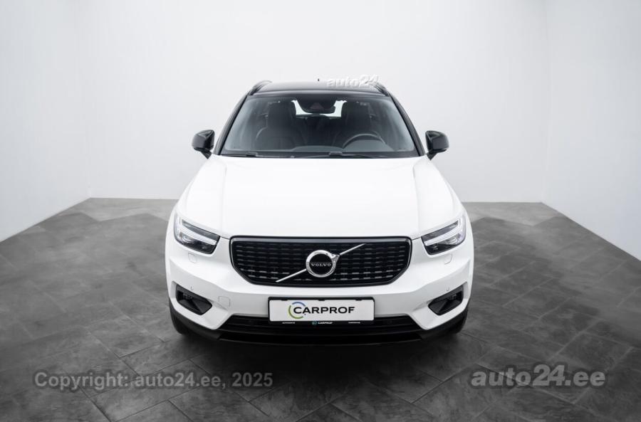 White Volvo XC40 2020 in Tallinn, with an engine capacity of 1.50 L and mileage of 105 thousand km for 26999 €, photo 2 on AUTOMOTO.COM.LV