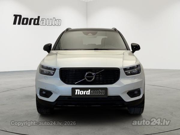 White Volvo XC40 2020 in Tallinn, with an engine capacity of 1.50 L and mileage of 112 thousand km for 27490 €, photo 3 on AUTOMOTO.COM.LV