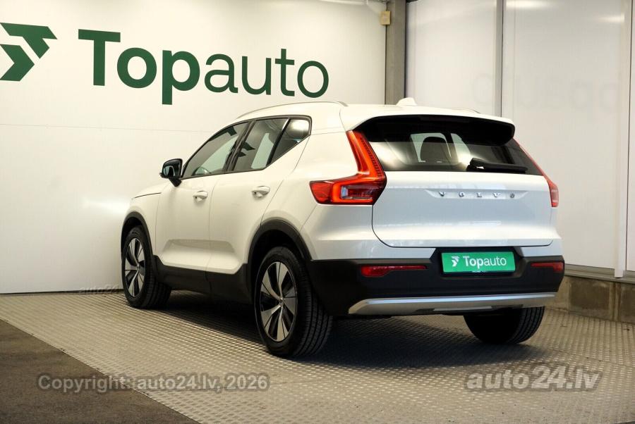 Белый Вольво XC40 2020 в Таллин, объемом двигателя 2.00 л и пробегом 128 тыс. км за 19900 €, фото 4 на AUTOMOTO.COM.LV