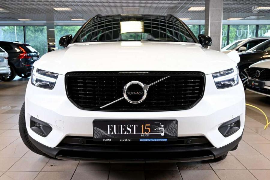 Balts Volvo XC40 2020 Tallina, ar dzinēja tilpumu 0.00 L un nobraukumu 0 tūkst. km par 25900 €, foto 6 vietnē AUTOMOTO.COM.LV
