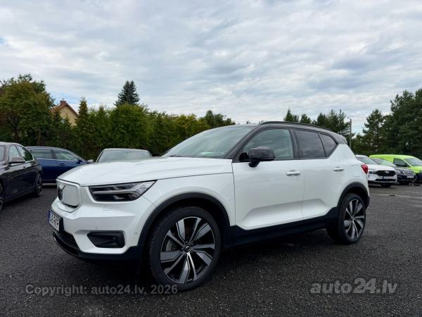 Balts Volvo XC40 2022 Tartu, ar dzinēja tilpumu 0.00 L un nobraukumu 77 tūkst. km par 29900 €, foto 3 vietnē AUTOMOTO.COM.LV