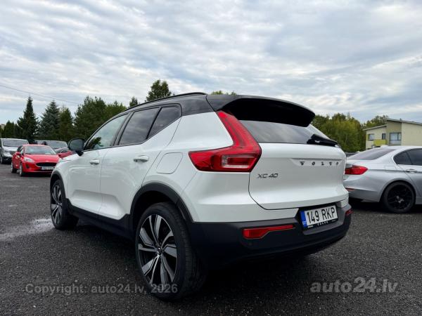 Balts Volvo XC40 2022 Tartu, ar dzinēja tilpumu 0.00 L un nobraukumu 77 tūkst. km par 29900 €, foto 10 vietnē AUTOMOTO.COM.LV