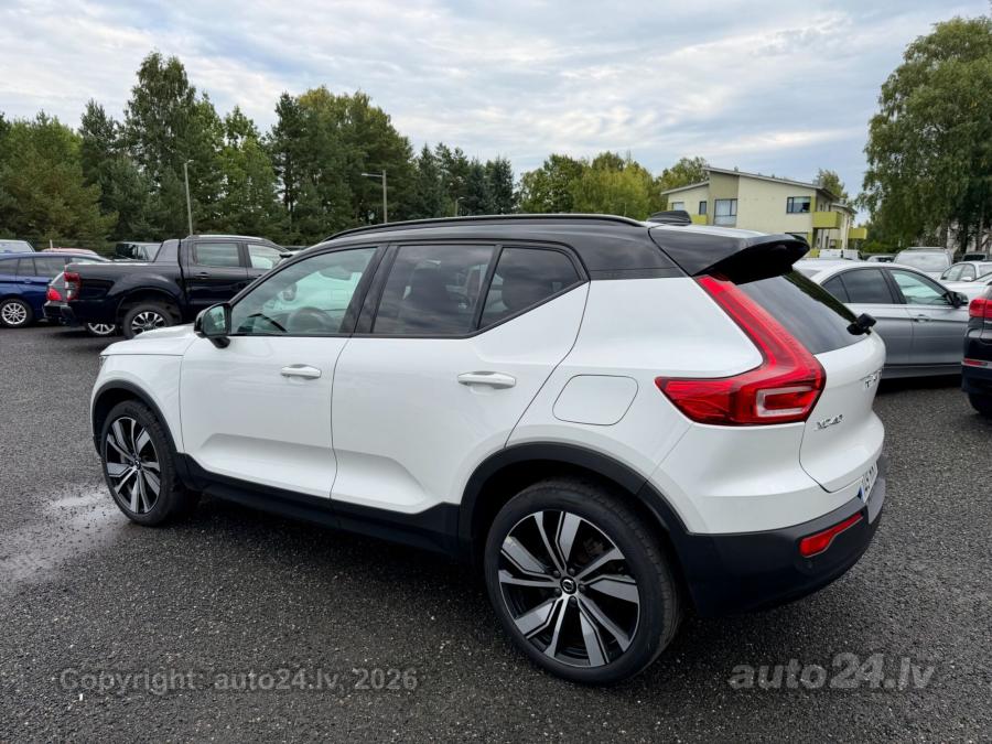 White Volvo XC40 2022 in Tartu, with an engine capacity of 0.00 L and mileage of 77 thousand km for 29900 €, photo 15 on AUTOMOTO.COM.LV