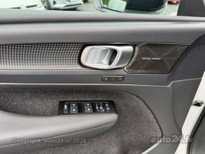 White Volvo XC40 2022 in Tartu, with an engine capacity of 0.00 L and mileage of 77 thousand km for 29900 €, photo 20 on AUTOMOTO.COM.LV