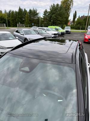White Volvo XC40 2022 in Tartu, with an engine capacity of 0.00 L and mileage of 77 thousand km for 29900 €, photo 30 on AUTOMOTO.COM.LV