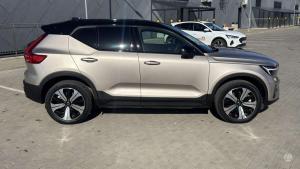 Yellow Volvo XC40 2023 in Jonava, with an engine capacity of 0.00 L and mileage of 32 thousand km for 26500 €, photo 13 on AUTOMOTO.COM.LV